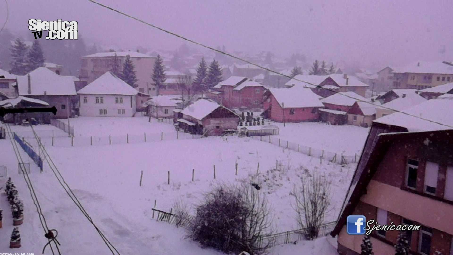 Sjenica ponovo pod snegom (Video) | www.SJENICA.com